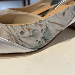 Amalfi | Shoes | Amalfi Silver Floral Womens Shoes 75 Sling Back ...